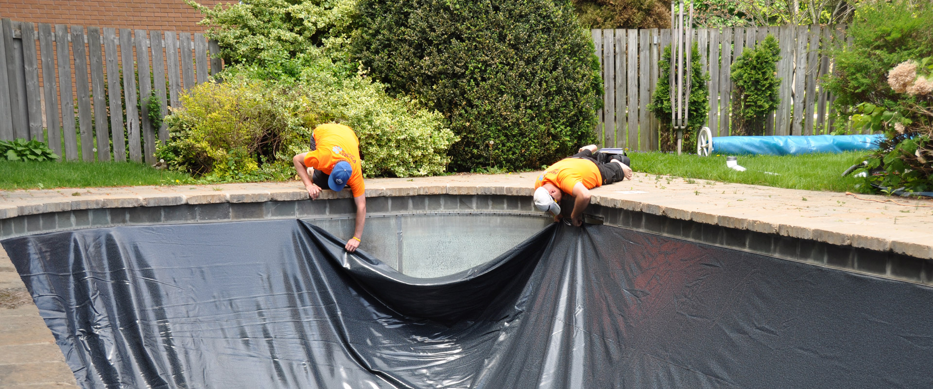 See How A Liner Is Installed - Boldt Pools and Spas